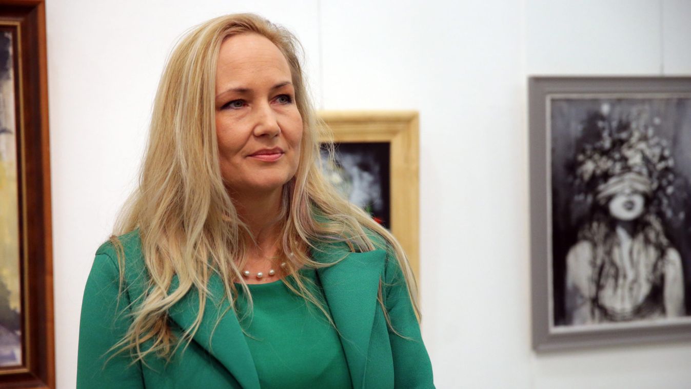 Alexandra Manea a Kultúra Lovagja lesz