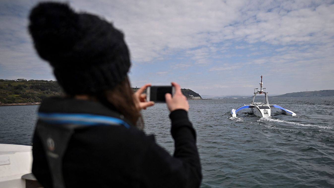 Robot ismétli meg a Mayflower vitorlás atlanti-óceáni átkelését