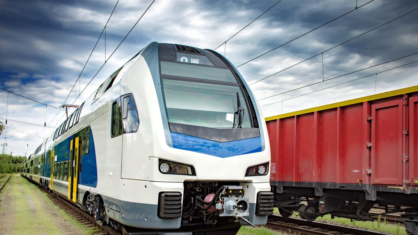 Közel 20 helyszínen új típusú utasbeállót épít ki a MÁV
