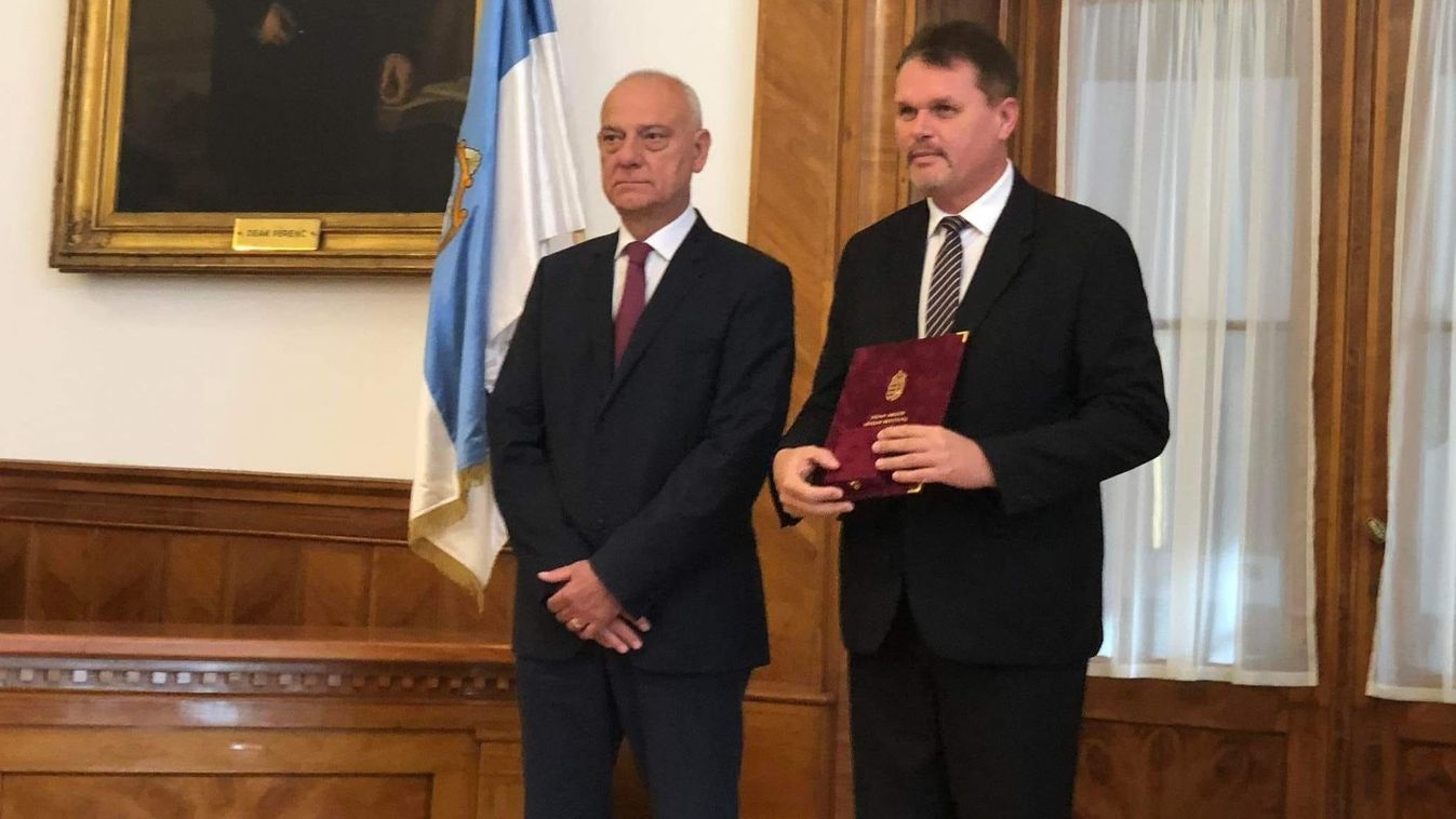 Kitüntették Porga Ferencet a menekültválság kezelésében nyújtott munkájáért