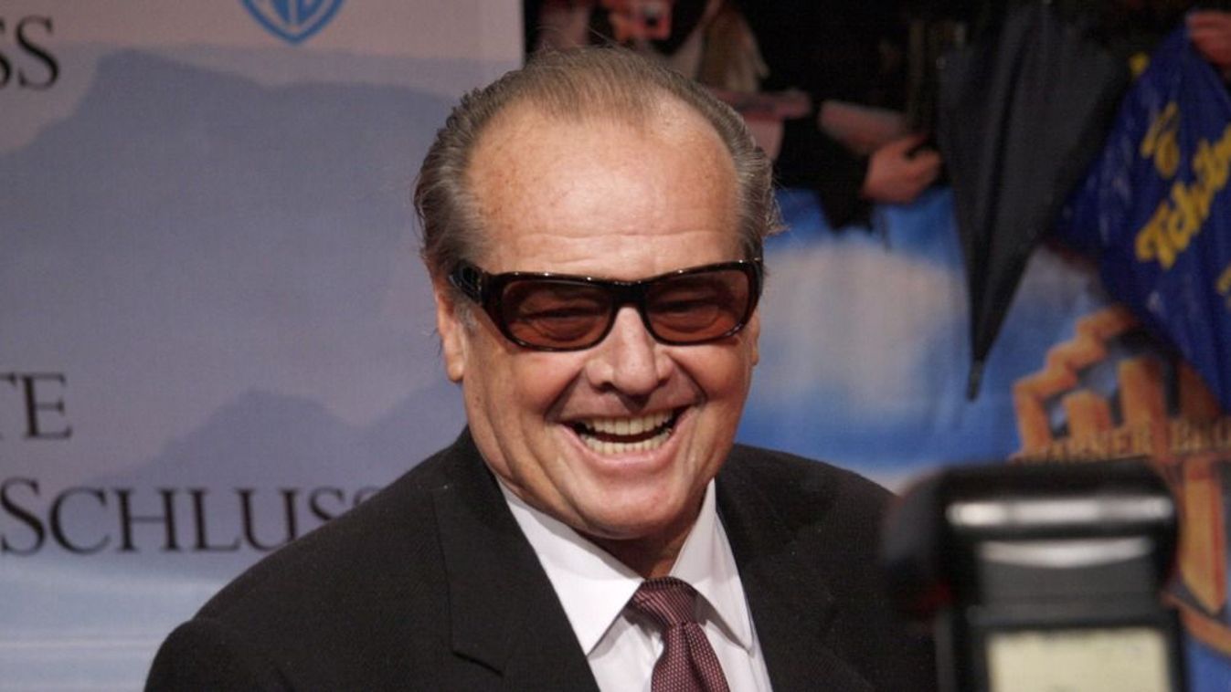 Farkas harapta meg a szerkesztőt