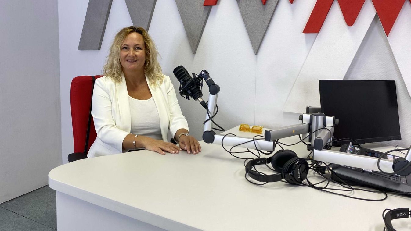 „Mert akit szép vesz körbe, tud csak szép lenni” – vallja Alexandra Manea