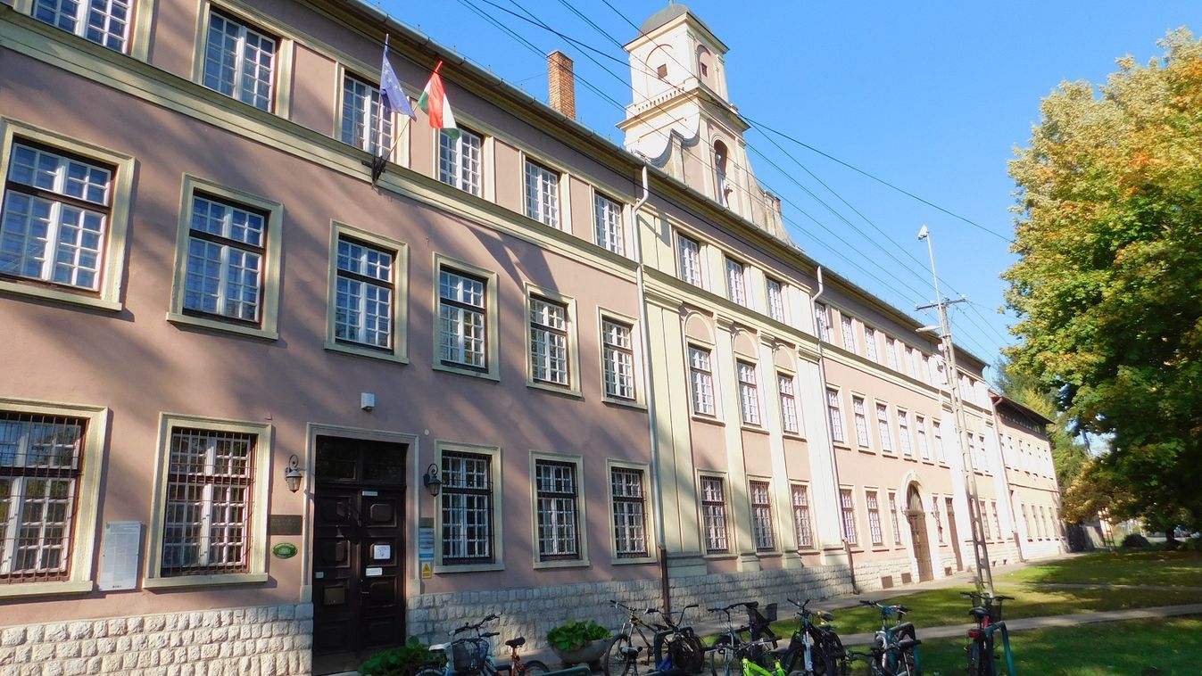 Apáczai Csere János Technikum: egyedülálló tanulási lehetőségek a ...