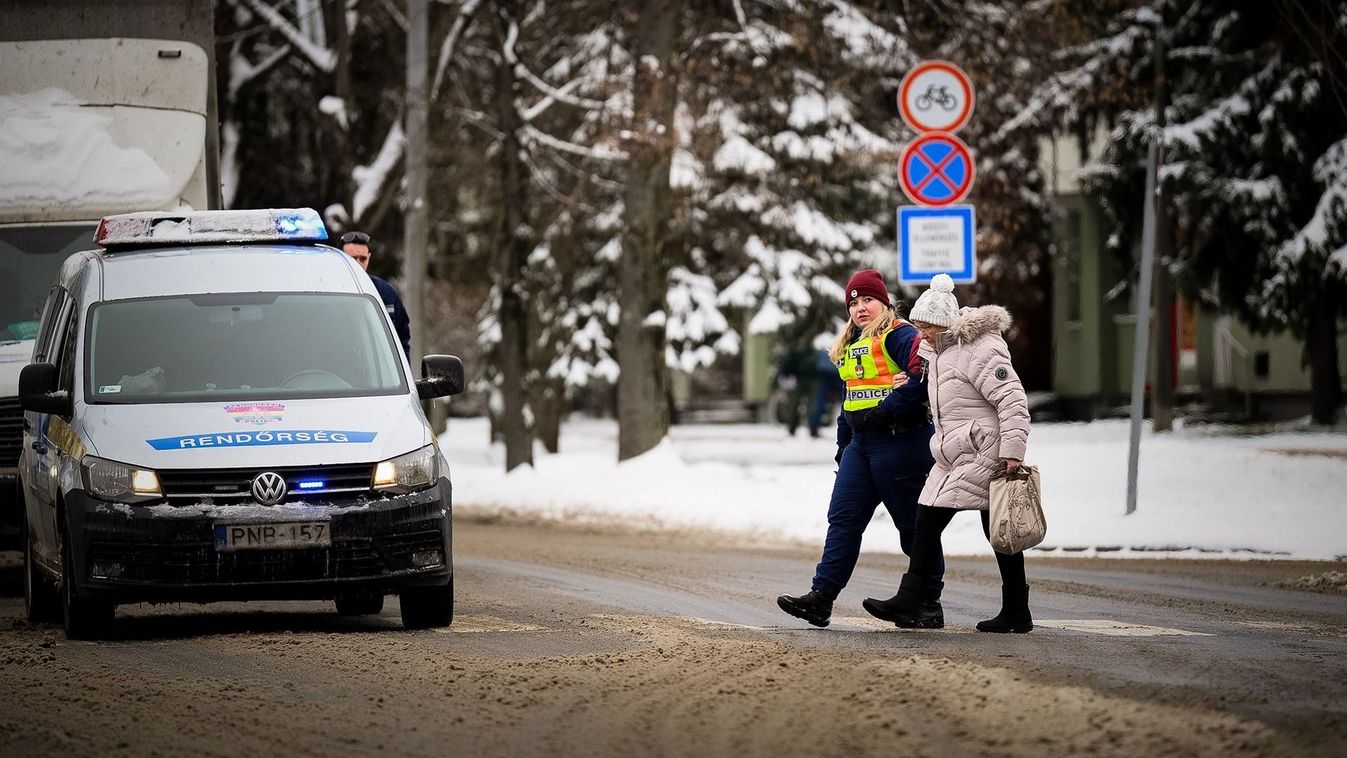 Orbán Viktor köszönet mondott a hóhelyzetben dolgozók eddigi munkájáért ...